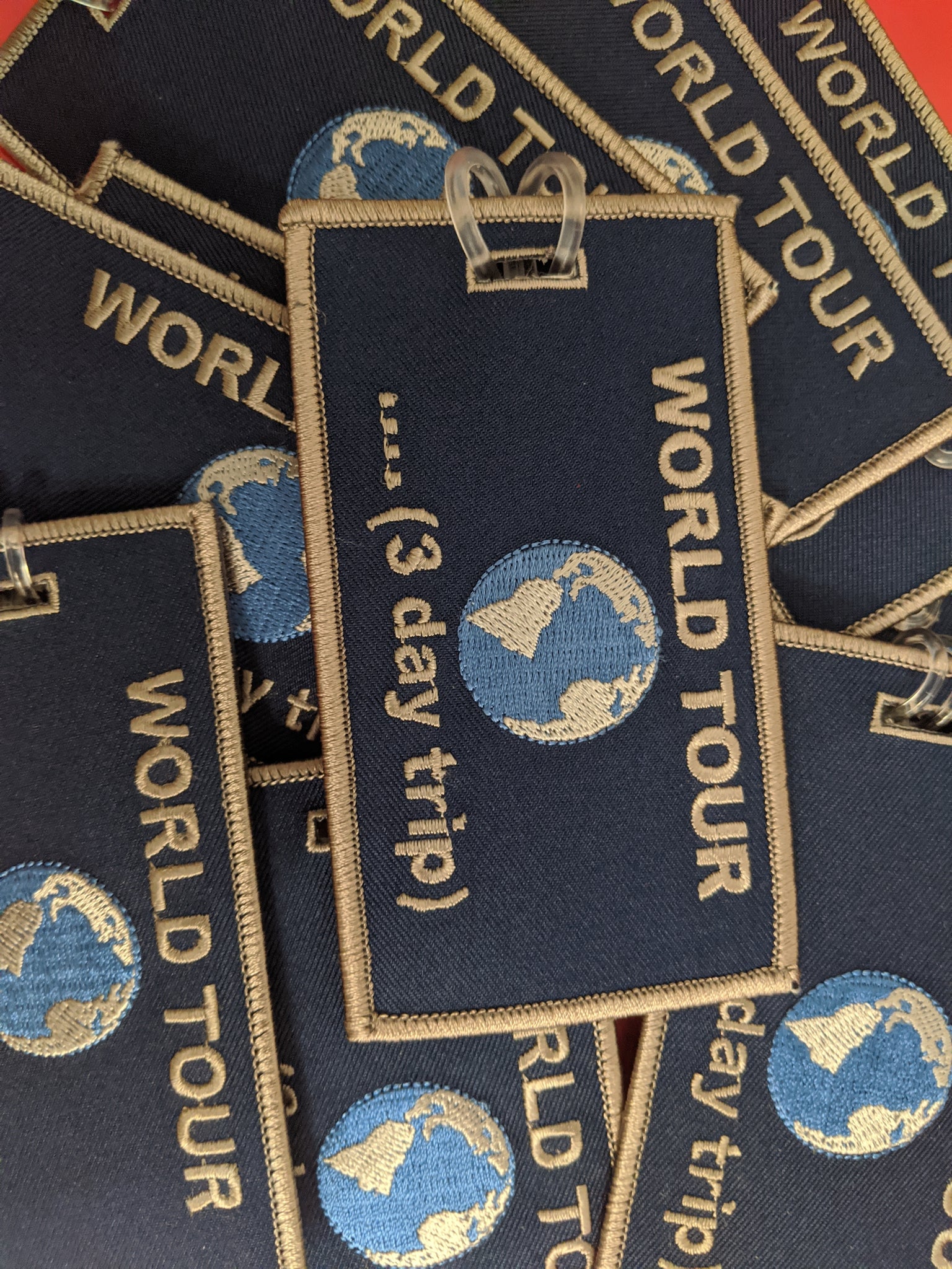 WORLD TOUR ..... Luggage Tag – FunnyBagTags