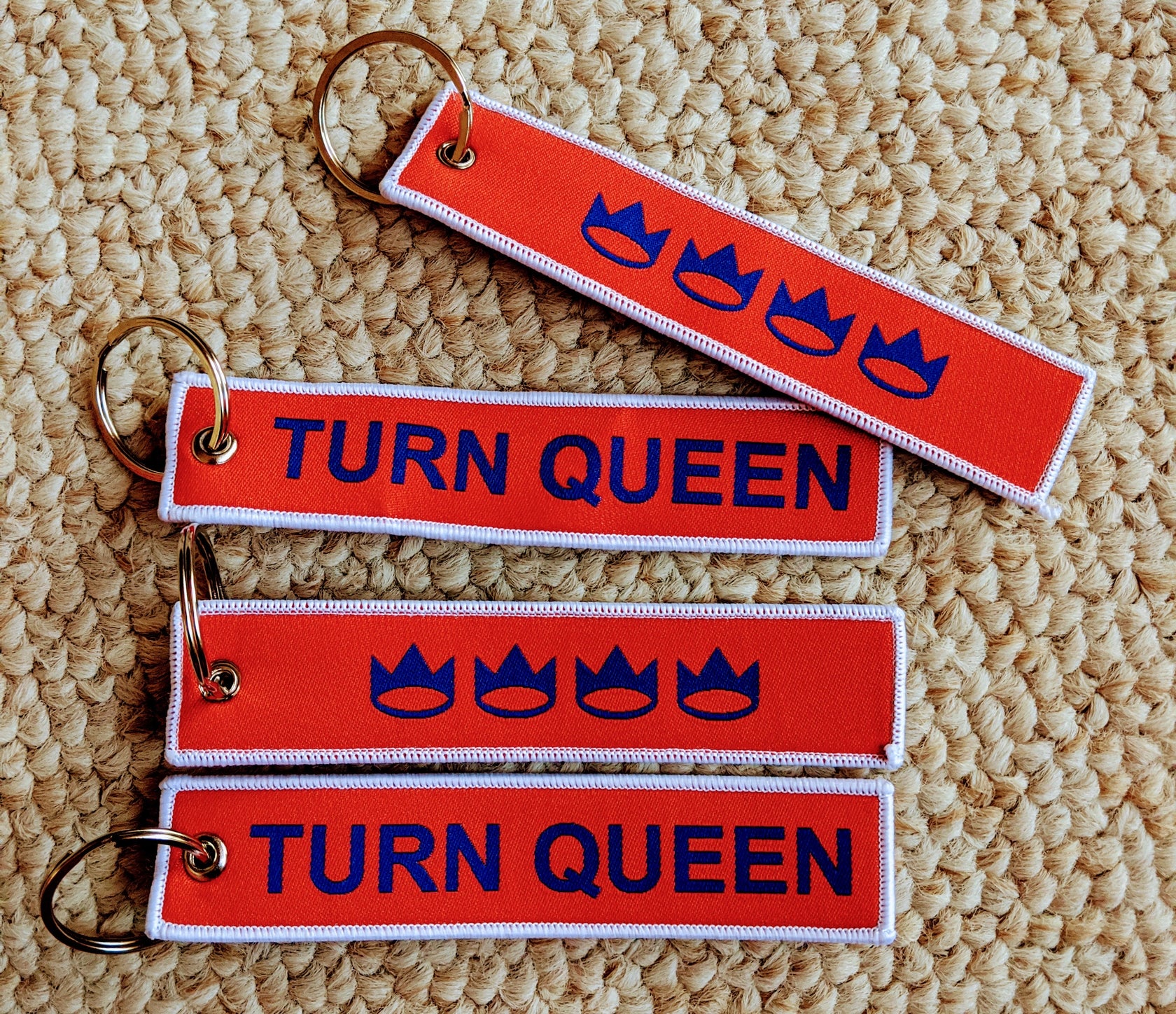 TURN QUEEN! Luggage Tag – FunnyBagTags